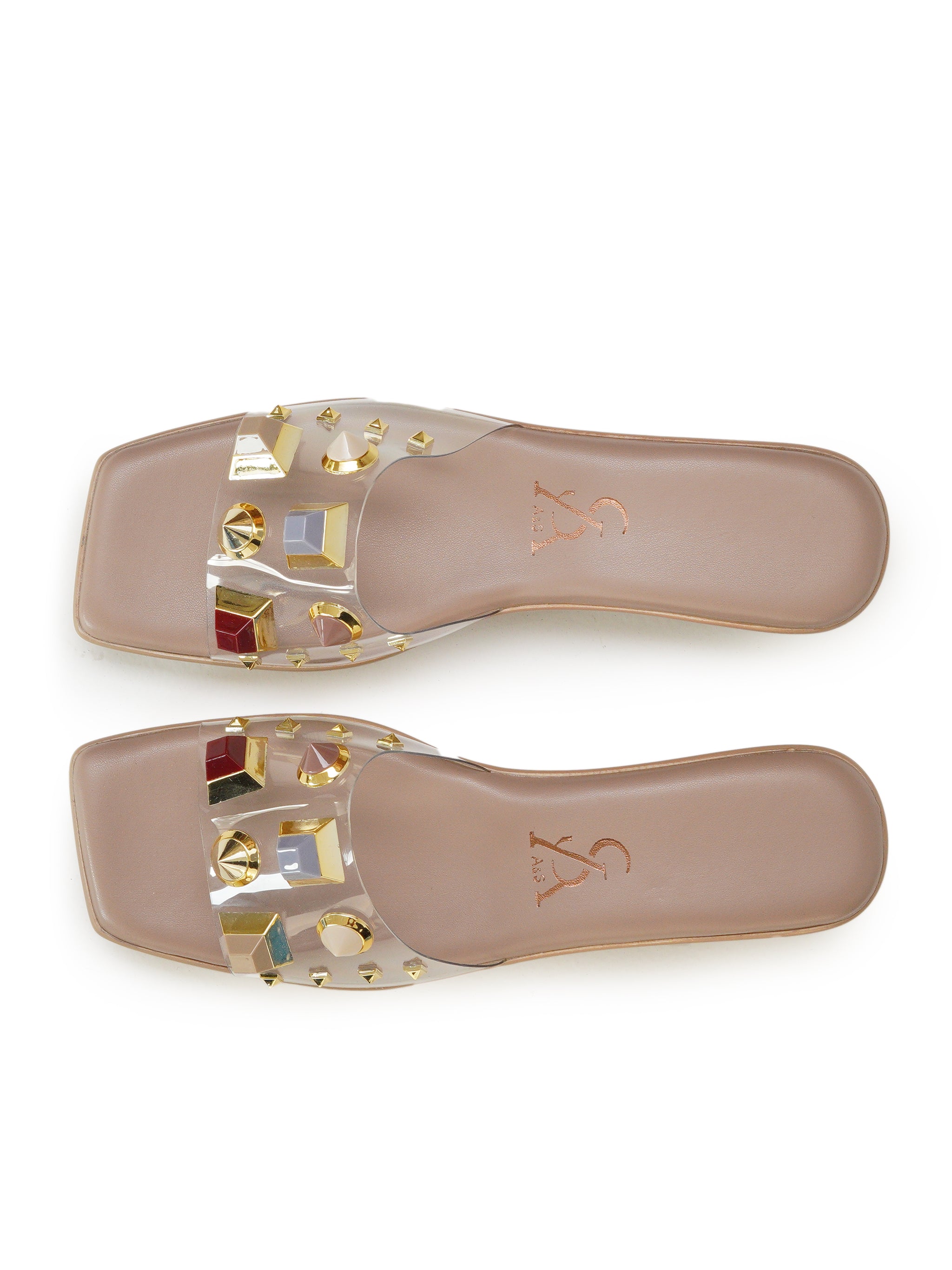 Studded vinyl wedges